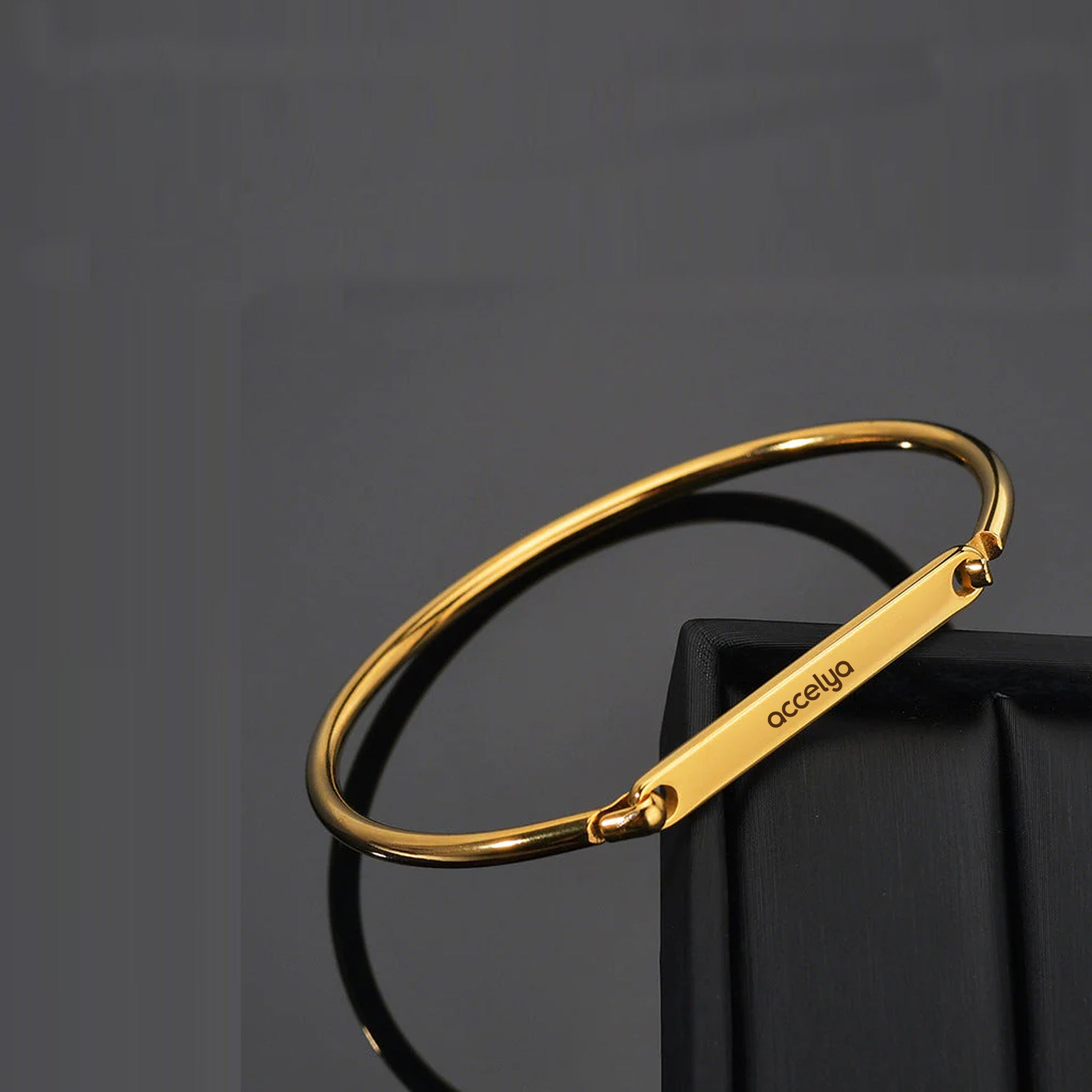 Metal Plating English letter C-shaped Bracelet – Gifto Graphics
